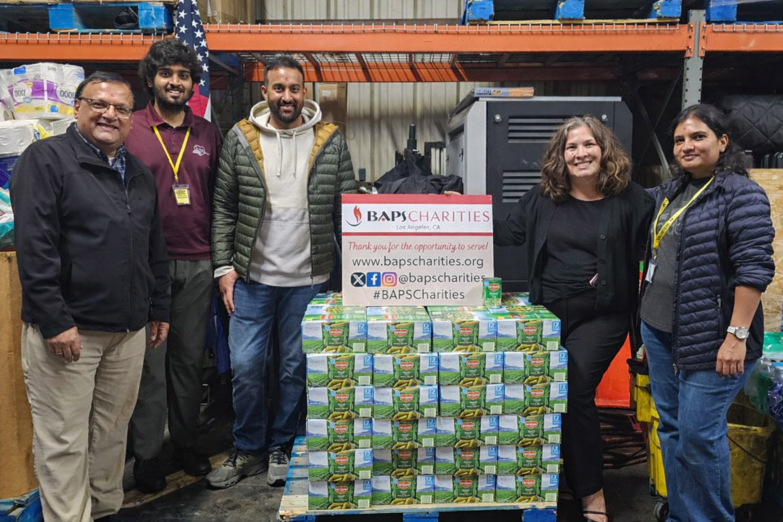 Season of Service 2025: BAPS Charities in Los Angeles donates 1,000 lbs ...